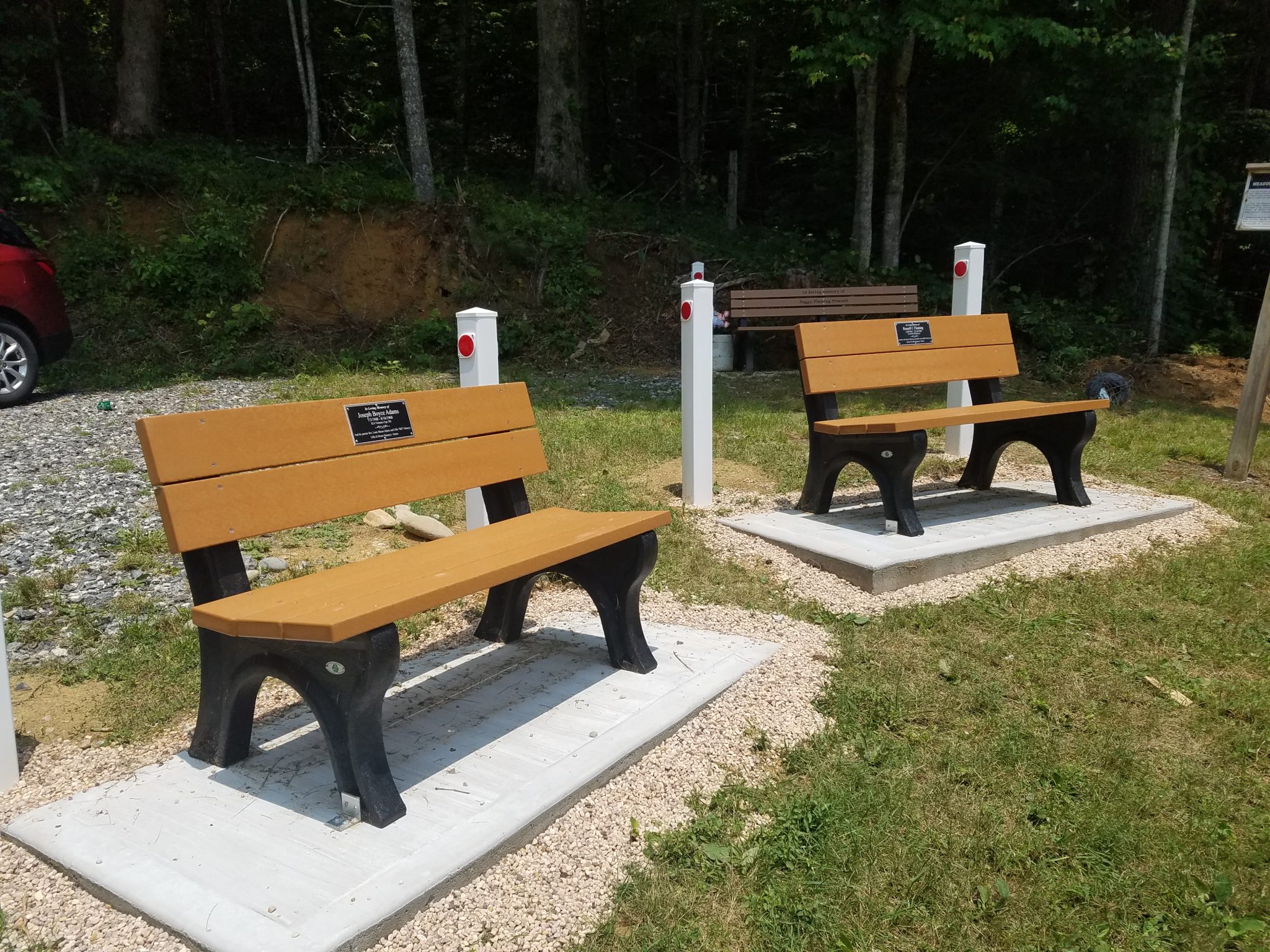 Custom Memorial Benches Create an Engraved Poly Bench